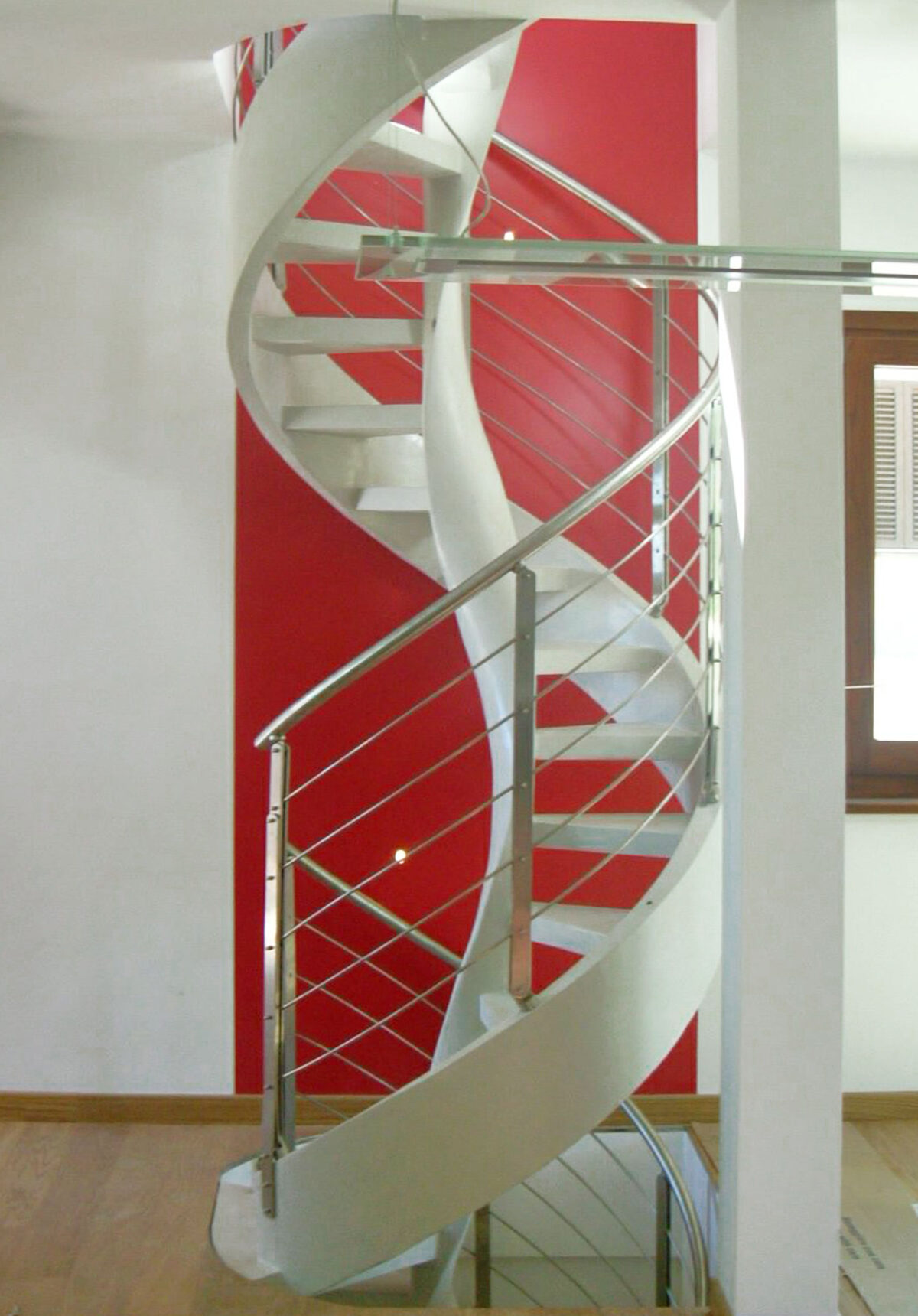 Elika helical staircase | The perfect combination ofelegance and solidity