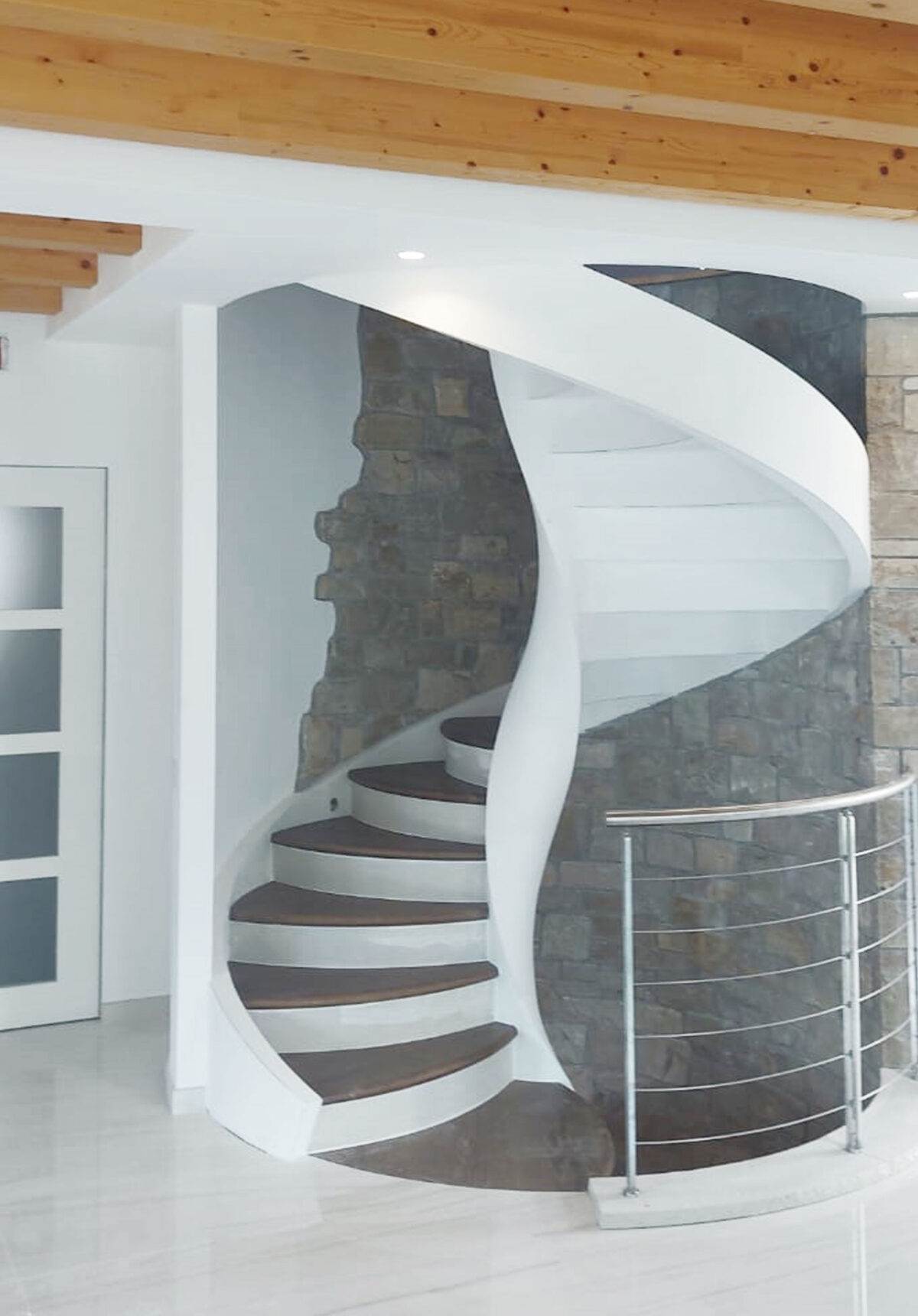 Helical staircase in Napoli | Projects and works | L'Elicoidale