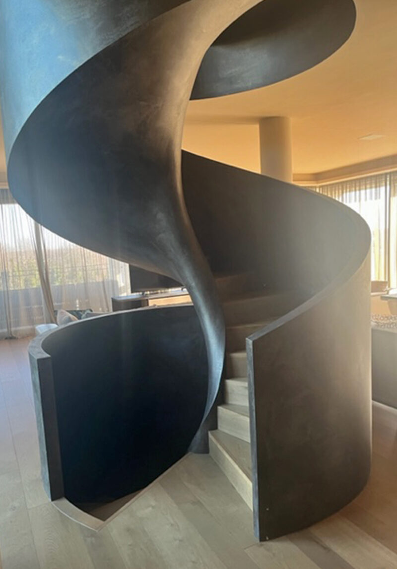 Helical staircase in Napoli | Projects and works | L'Elicoidale